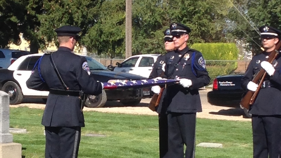 Nampa Police Officer goes above and beyond in service to community | KBOI