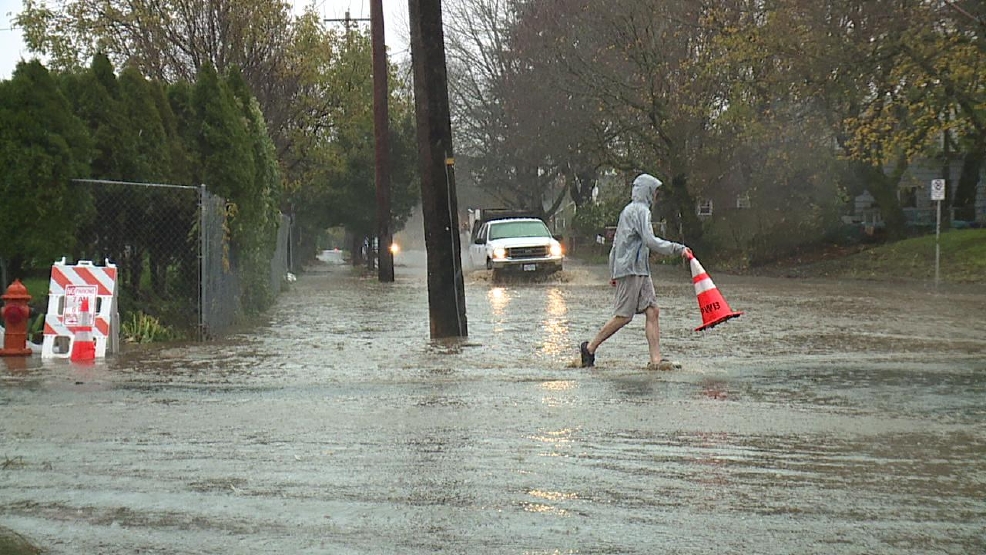Urban flooding reported throughout Portland during heavy rain | KATU