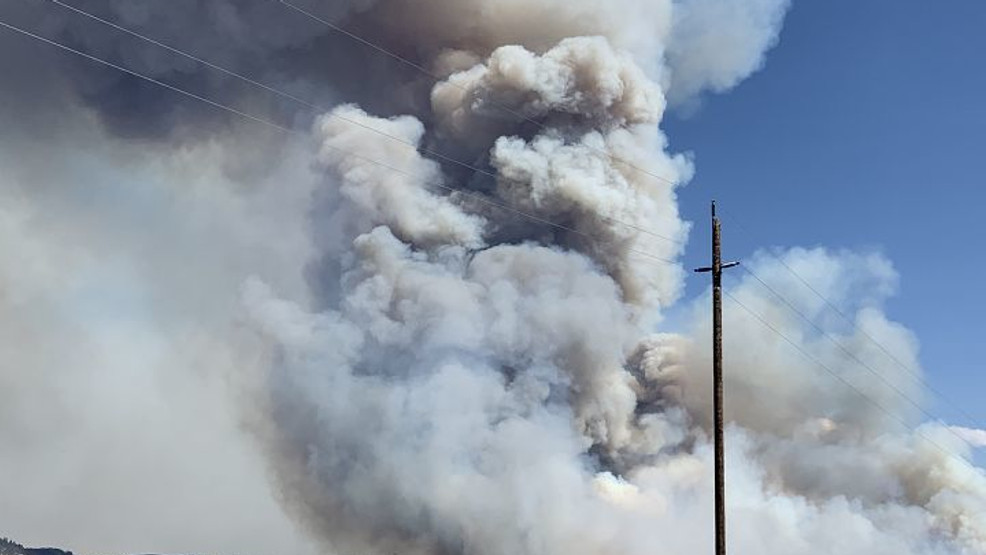 Gold Fire grows to 4,500 acres, two firefighters hospitalized | KRCR