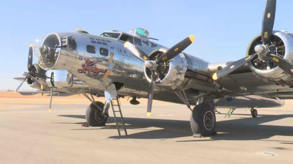 World War II war bird flies into Visalia for a week long visit | KMPH