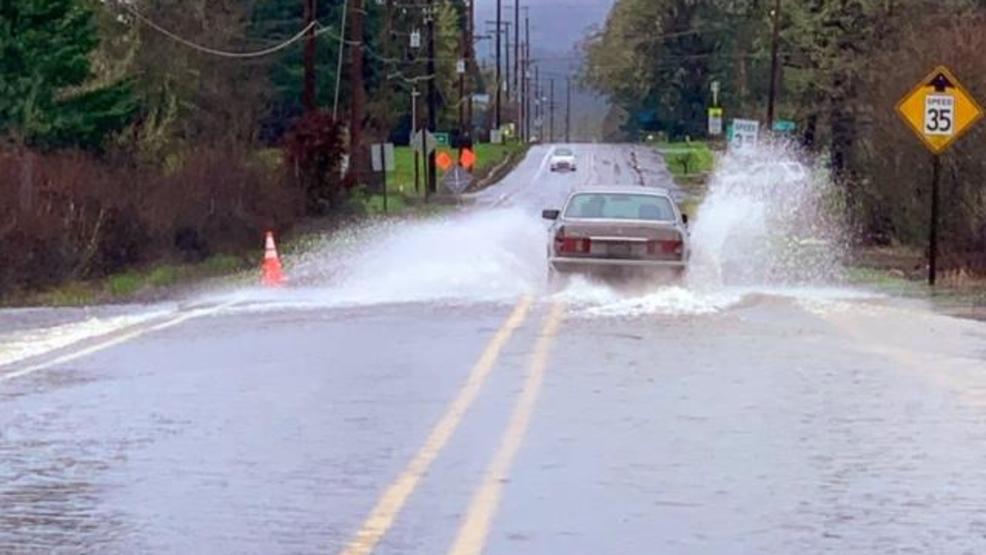 Evacuations in effect as heavy rainfall continues in Western Oregon | KVAL